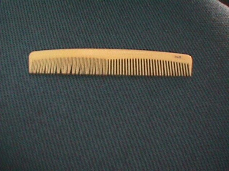 Comb, hair, cream; 769.000 | eHive