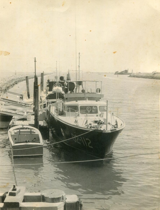 Launch Serving Australian Militia Stationed At Magnetic Island 1943 1945 Tmml Ehive