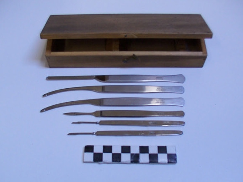 Surgical instruments in wooden case.; Weiss London; c.1950; 05.A.028 ...