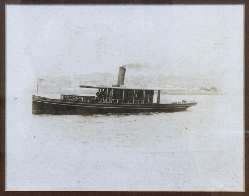 "Lady Hopetoun" underway in harbour. ; 1902?; 2018.8 | eHive