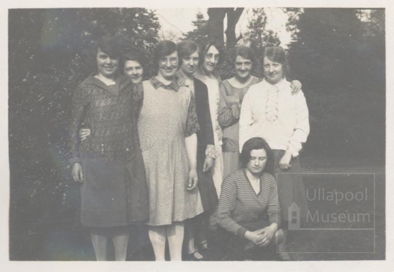 Eight young women (in service); ULMPH 2000 0295 | eHive