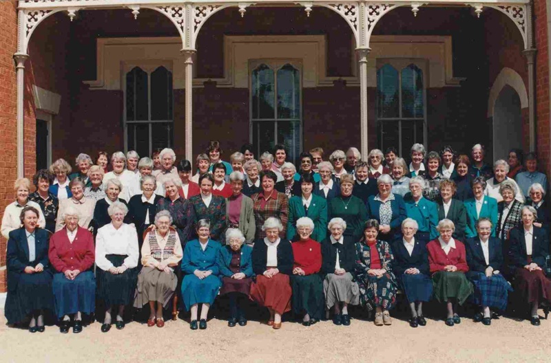 1980's Whole Congregation and Associates; 2023.1175 | eHive