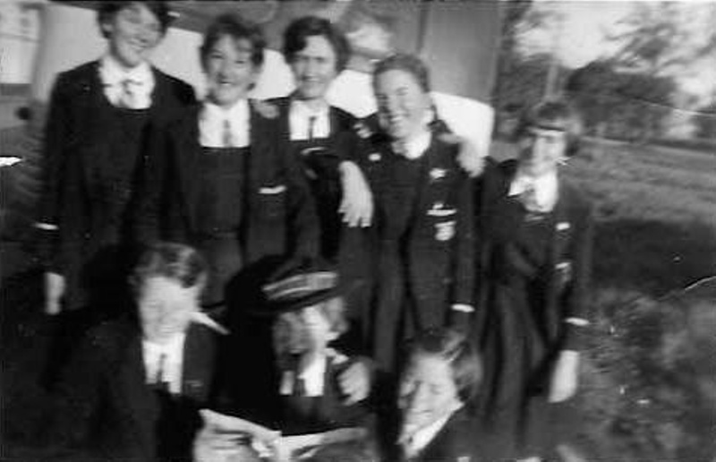 1956; 2023.498 | eHive