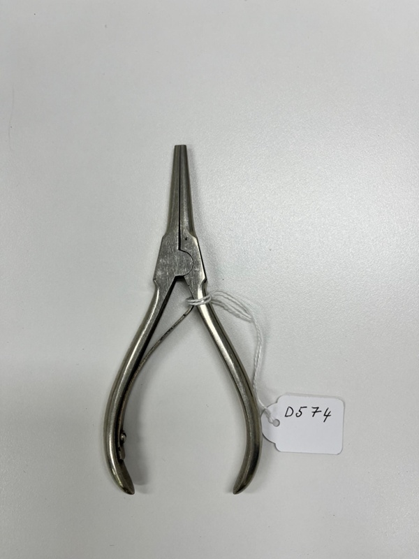 Dental Flat Nosed Pliers Dental Laboratory Pliers; Unknown; Unknown ...
