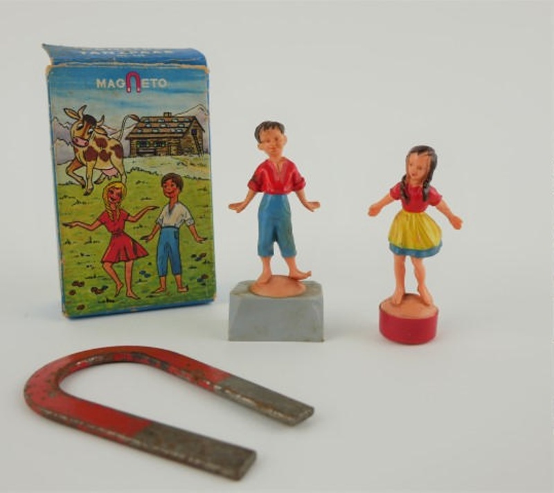 Magneto Toy Set ; Magneto; c. 1945 ; H2022.6.7 | eHive