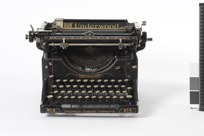 Underwood typewriter; Underwood Typewriter Co. Inc.; c. 1924; 1980.298 ...