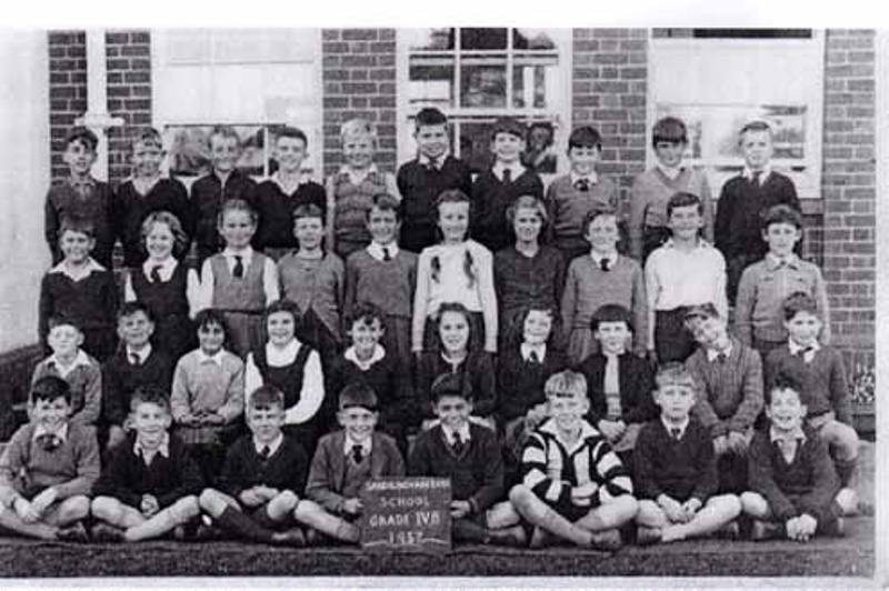 Sandringham East State School Grade 4B, 1957; 1957; P8628 | eHive