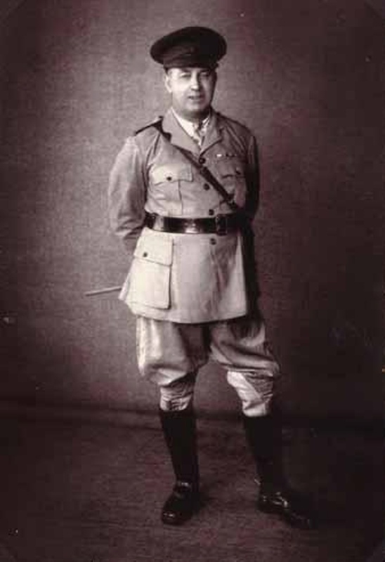 A sergeant-major; Betw. 1914 and 1918; P4823 | eHive