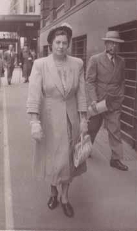 Hilda Smith in Sydney; c. 1950; P2599 | eHive