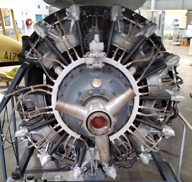 Pratt & Whitney R-1830 Twin Wasp Radial Engine; Pratt & Whitney; 1932 ...