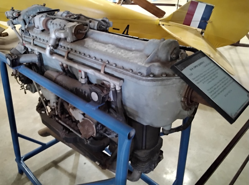 De Havilland Gipsy Queen II; de Havilland; 1939; 2023.203 | eHive