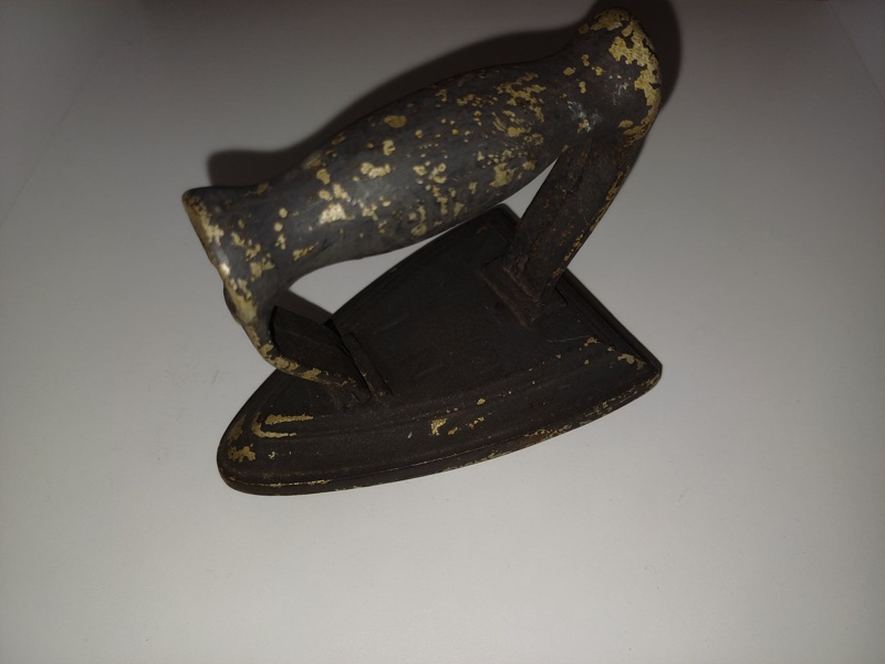 Blackened Iron; HW072 | eHive