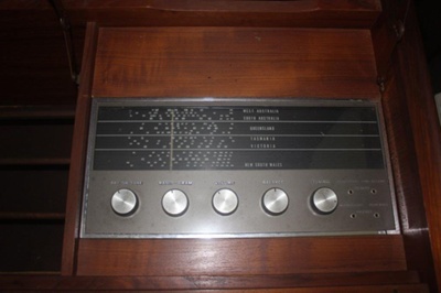Kriesler, Radiogram, multi sonic stereo; 11272 | eHive