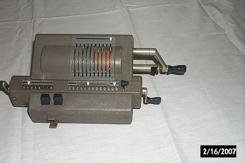 Adding machine #3, (1), Original Odhner mechanical; 07192 | eHive
