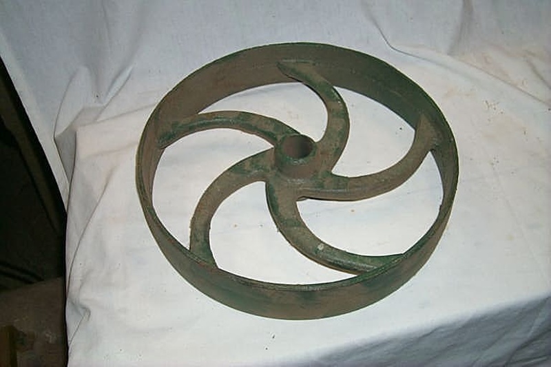 Flywheel Pulley (1), chaff cutter; 00050_Prop | eHive