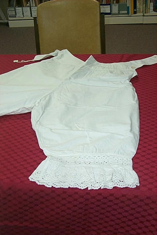 Ladies drawers; 06401 | eHive