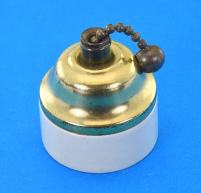 Crabtree Vitreous Single Pole Ceiling Pull Cord Switch; Crabtree ...