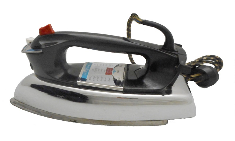 GENERAL ELECTRIC STEAM AND DRY AUTOMATIC ELECTRIC IRON; General ...