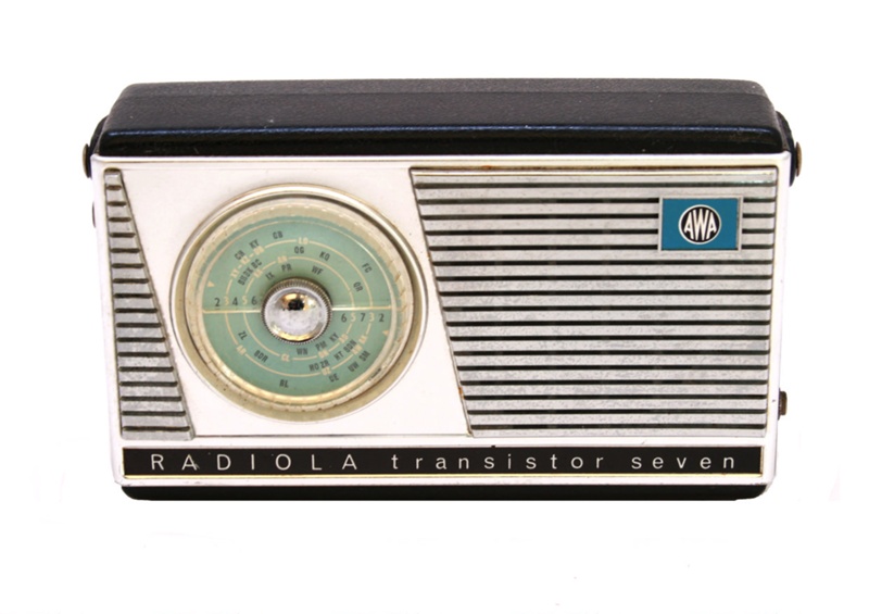 A.W.A. ‘RADIOLA “7 TRANSISTOR PORTABLE RADIO ; AWA; C1980; TPSM552 | eHive